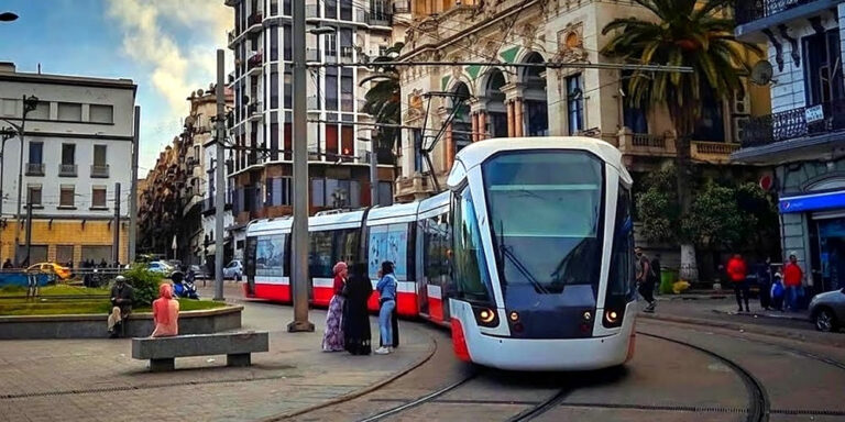 Tranvía de Orán : Horario : Mapa : Paradas : Tarifas » Tranvías